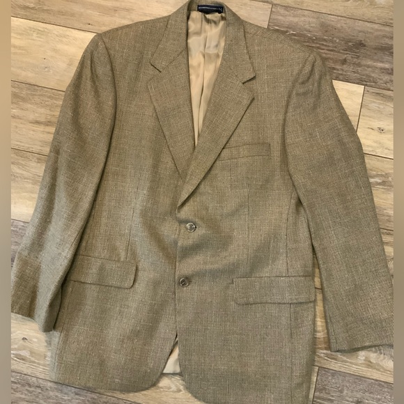 Roundtree & Yorke | Suits & Blazers | Roundtree Yorke Suit Jacket Size ...